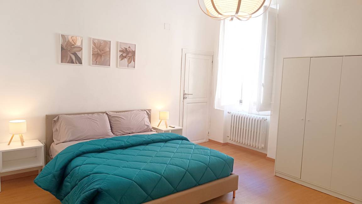 70 M² Appartement ∙ 2 Chambres ∙ 5 Personnes - Sulmona
