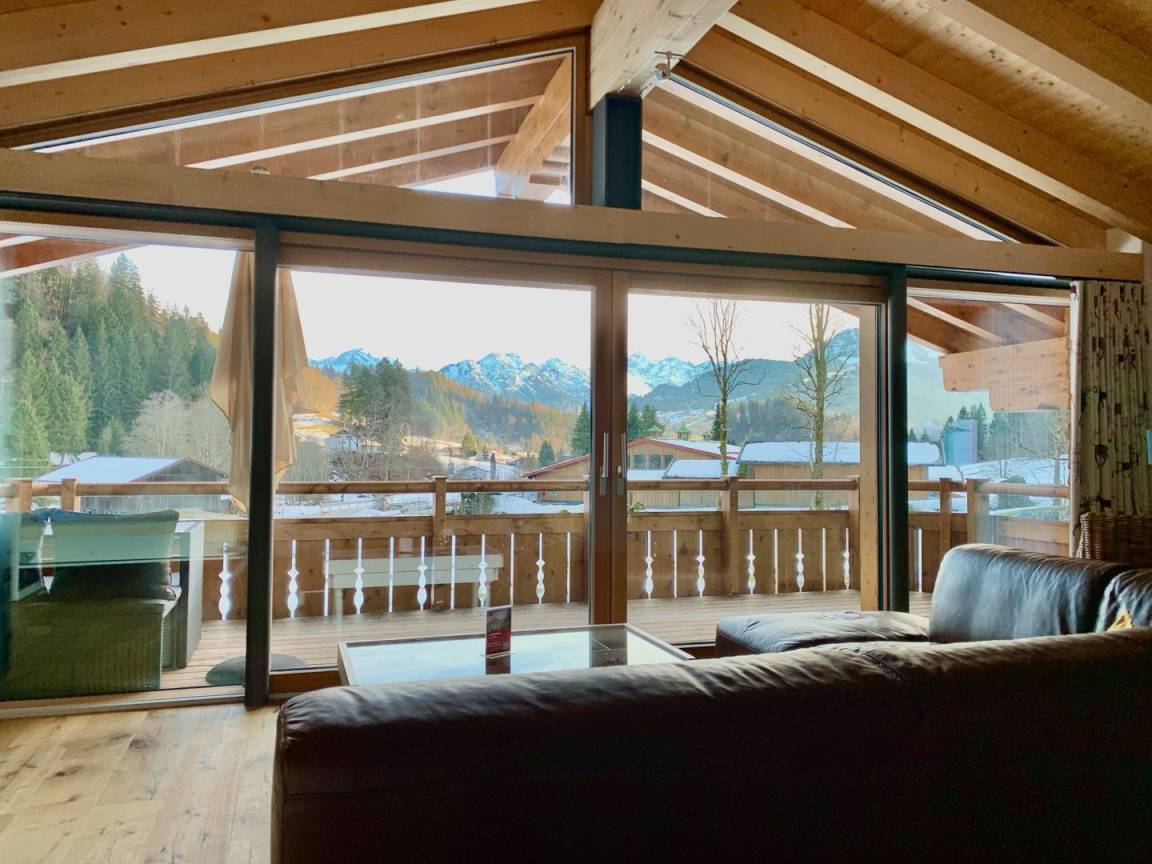 77 M² Ferienwohnung ∙ 1 Schlafzimmer ∙ 3 Gäste - Obermaiselstein
