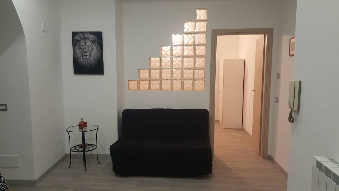 38 M² Apartment ∙ 2 Bedrooms ∙ 4 Guests - Genoa