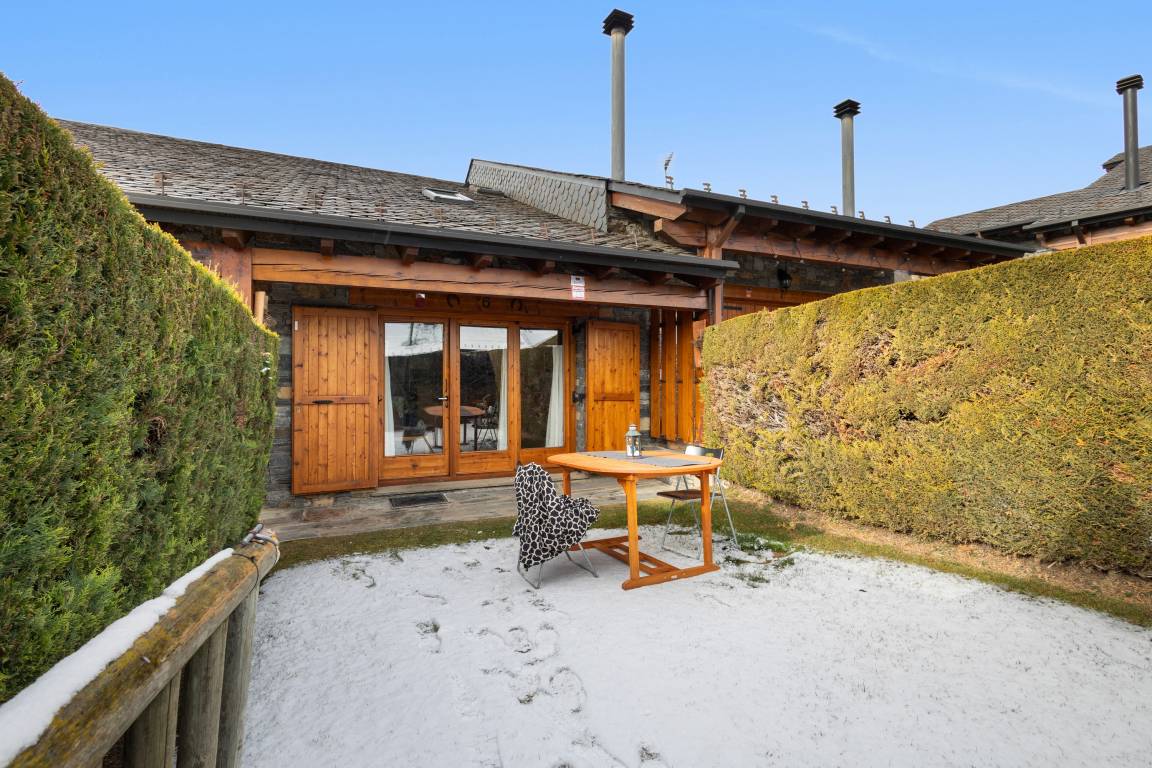 94 M² House ∙ 3 Bedrooms ∙ 6 Guests - Alp