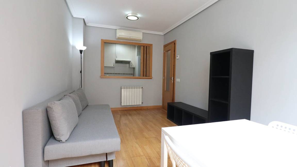 35 M² Apartamento ∙ 1 Habitación ∙ 2 Huéspedes - Chamartín