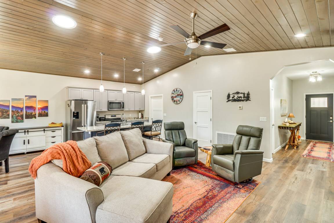 143 M² House ∙ 3 Bedrooms ∙ 6 Guests - Show Low, AZ