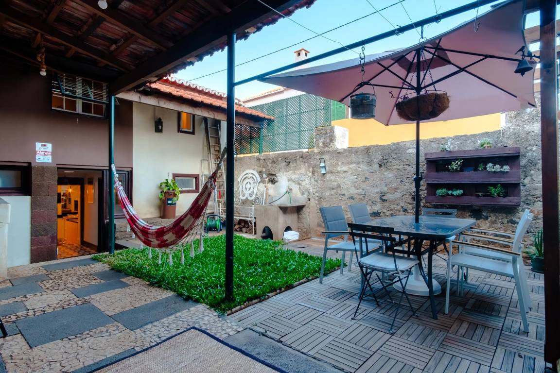 140 M² House ∙ 4 Bedrooms ∙ 8 Guests - Funchal