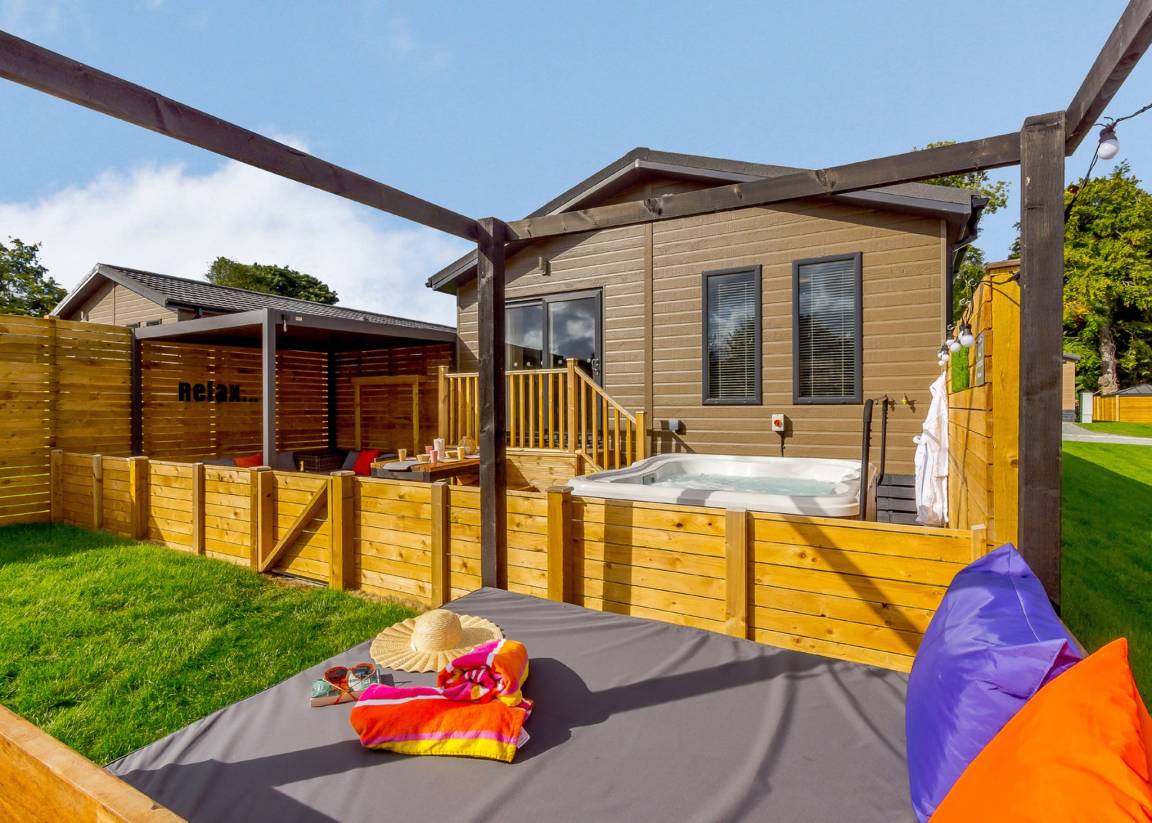 Chalet ∙ 2 Schlafzimmer ∙ 4 Gäste - Hull