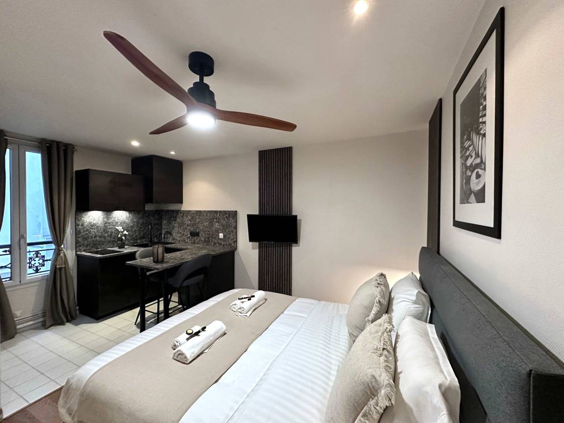 25 M² Studio ∙ 2 Personnes - ibis Paris Brancion Parc des Expositions 15ème
