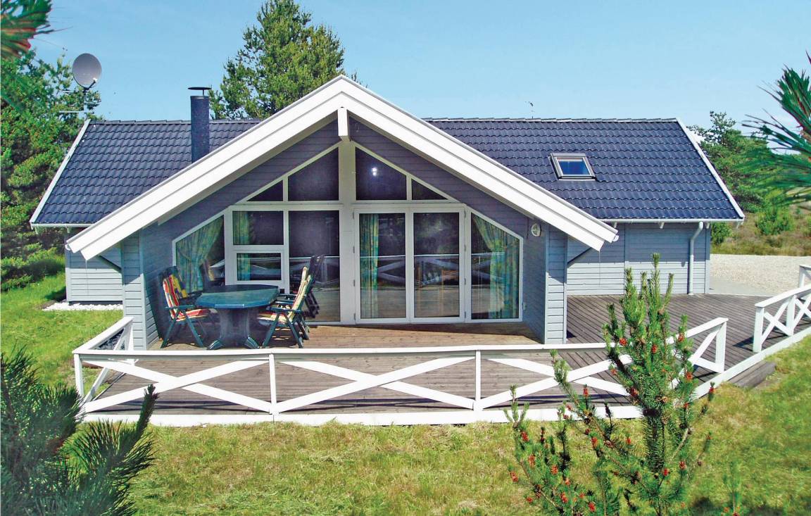 115 M² House ∙ 4 Bedrooms ∙ 8 Guests - List