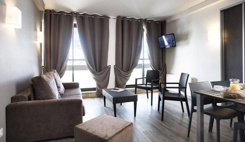 45 M² Appartement ∙ 2 Chambres ∙ 6 Personnes - Val Thorens