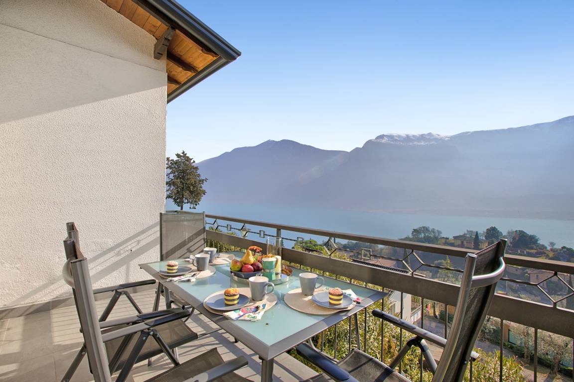 40 M² Ferienwohnung ∙ 2 Schlafzimmer ∙ 4 Gäste - Malcesine
