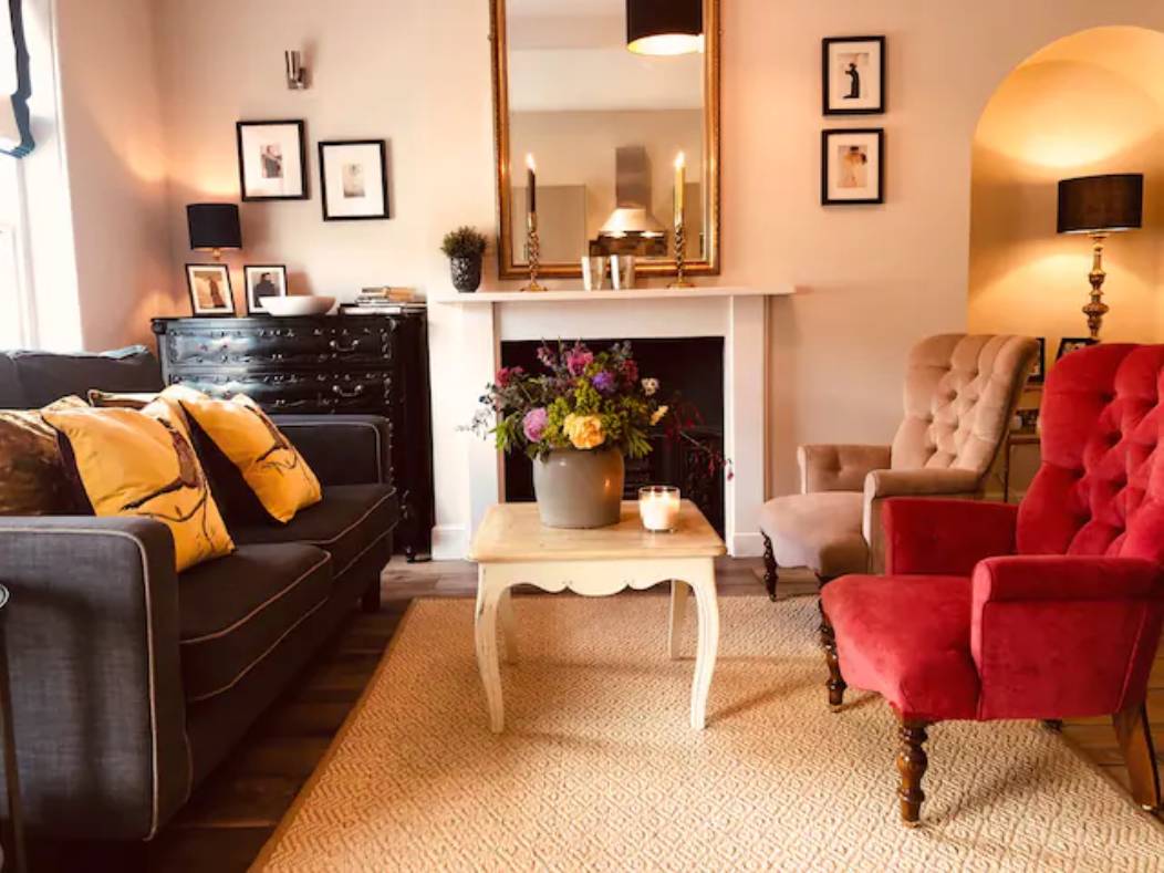 74 M² Apartment ∙ 2 Bedrooms ∙ 5 Guests - Bakewell