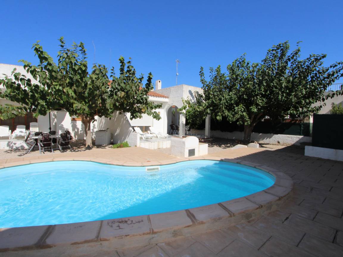 70 M² Huis ∙ 3 Slaapkamers ∙ 6 Gasten - Riumar