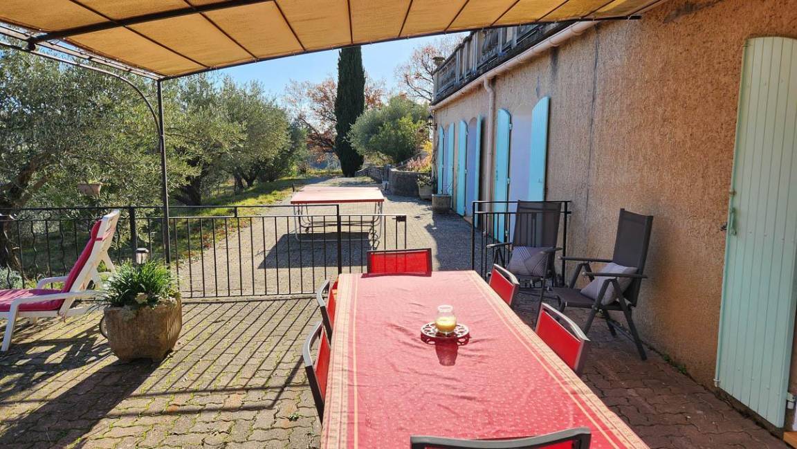 105 M² Gîte ∙ 3 Chambres ∙ 6 Personnes - Valensole