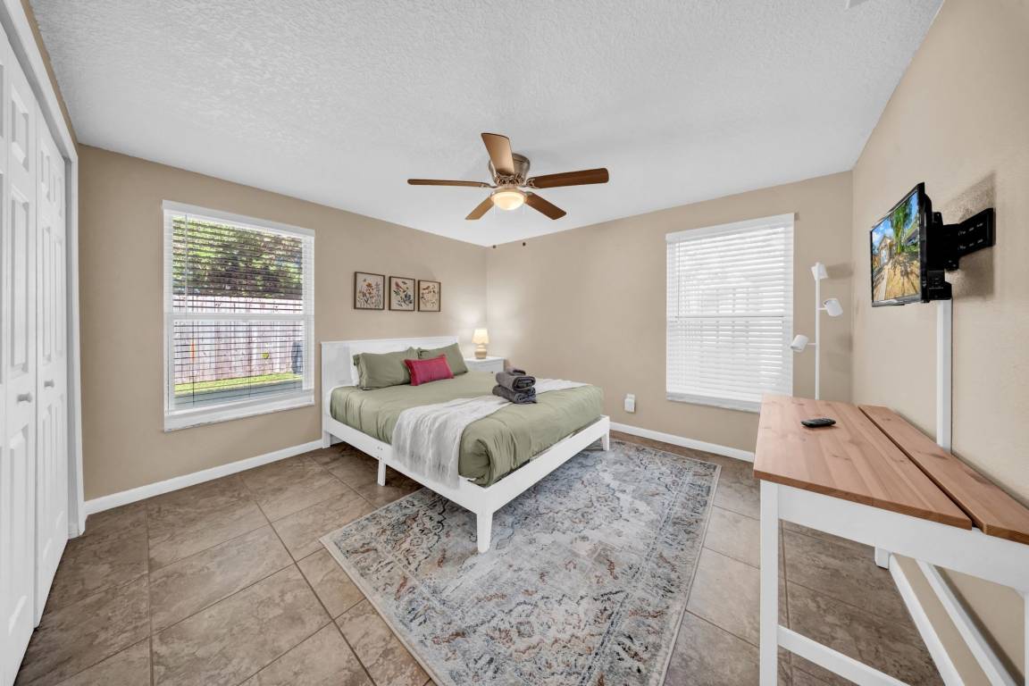 93 M² Casa ∙ 2 Habitaciones ∙ 4 Huéspedes - Largo, FL