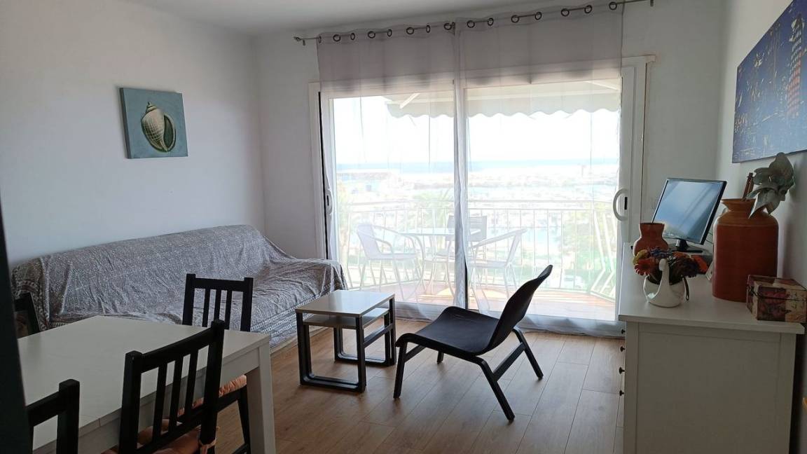 50 M² Apartamento ∙ 3 Habitaciones ∙ 5 Huéspedes - Blanes