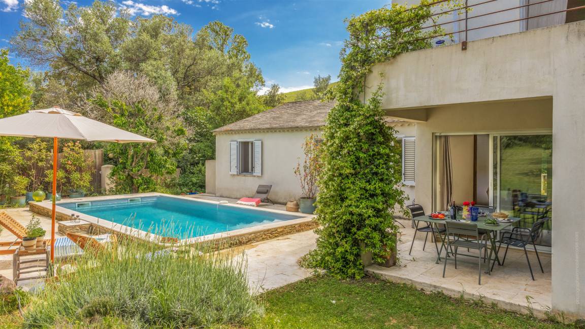 130 M² Villa ∙ 2 Chambres ∙ 4 Personnes - Brando