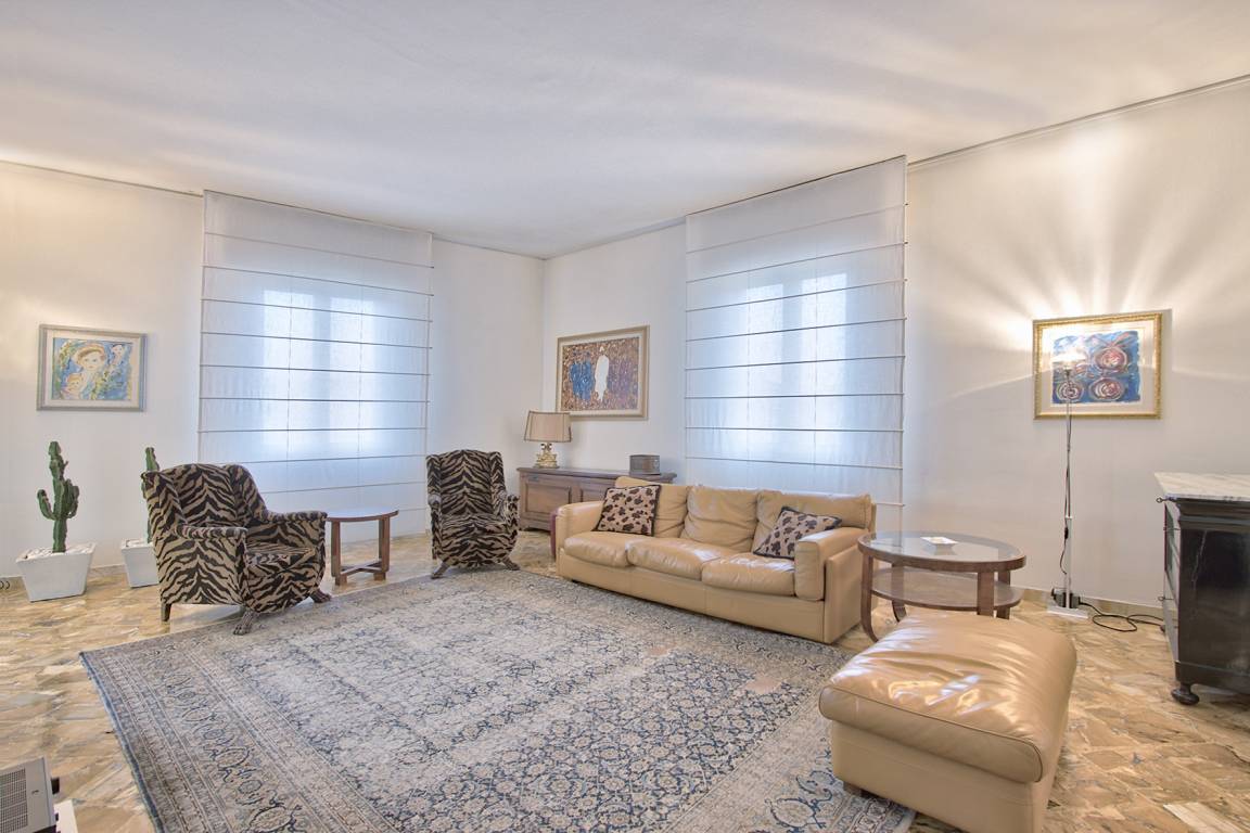 247 M² Apartment ∙ 3 Bedrooms ∙ 6 Guests - Arezzo
