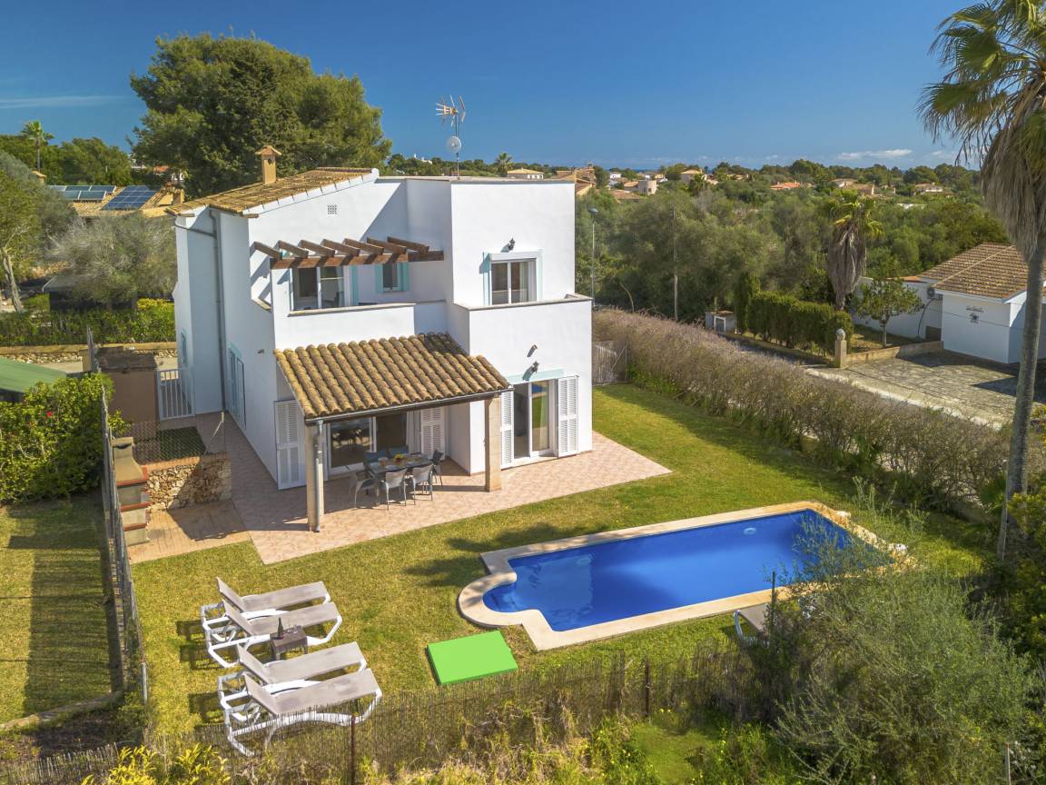 166 M² Ferienhaus ∙ 3 Schlafzimmer ∙ 6 Gäste - Porto Cristo