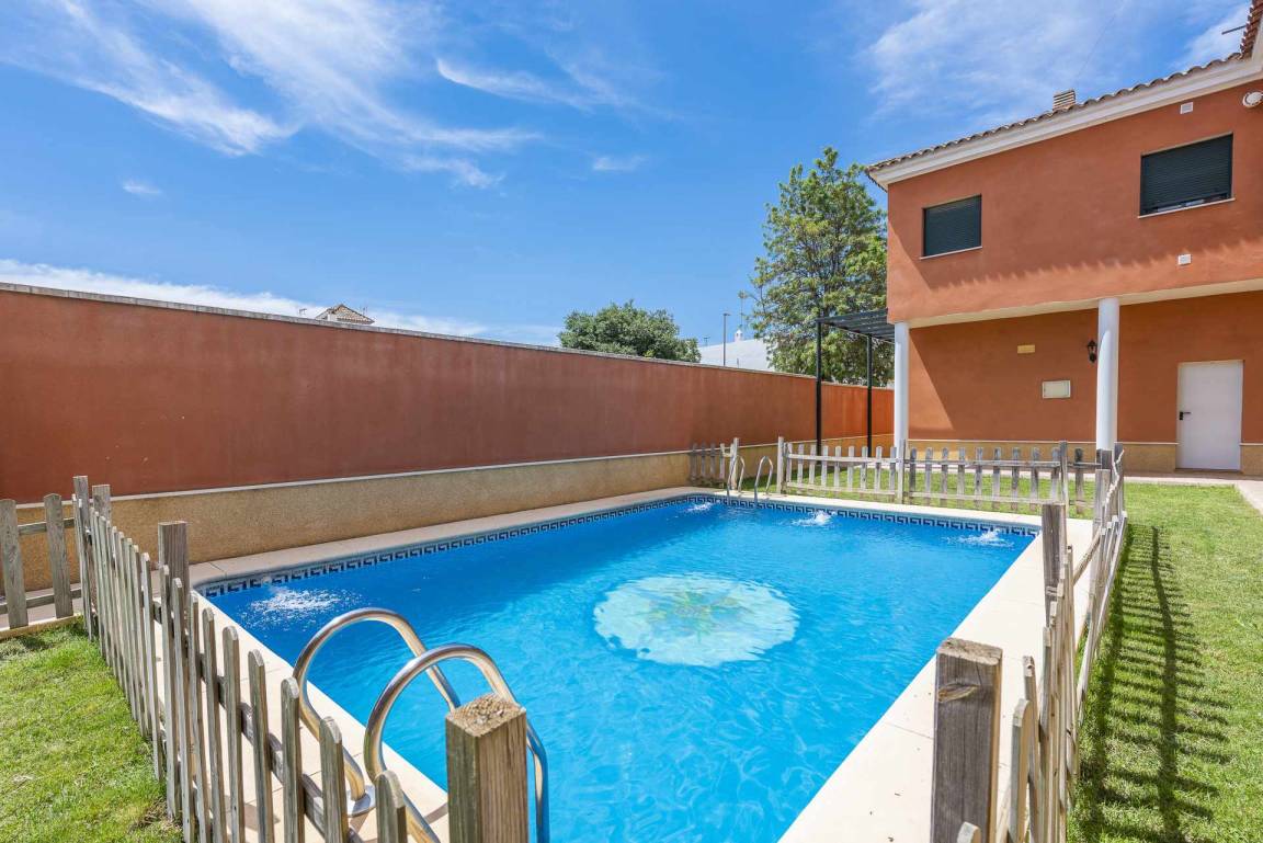 60 M² Apartamento ∙ 2 Habitaciones ∙ 4 Huéspedes - Paradas