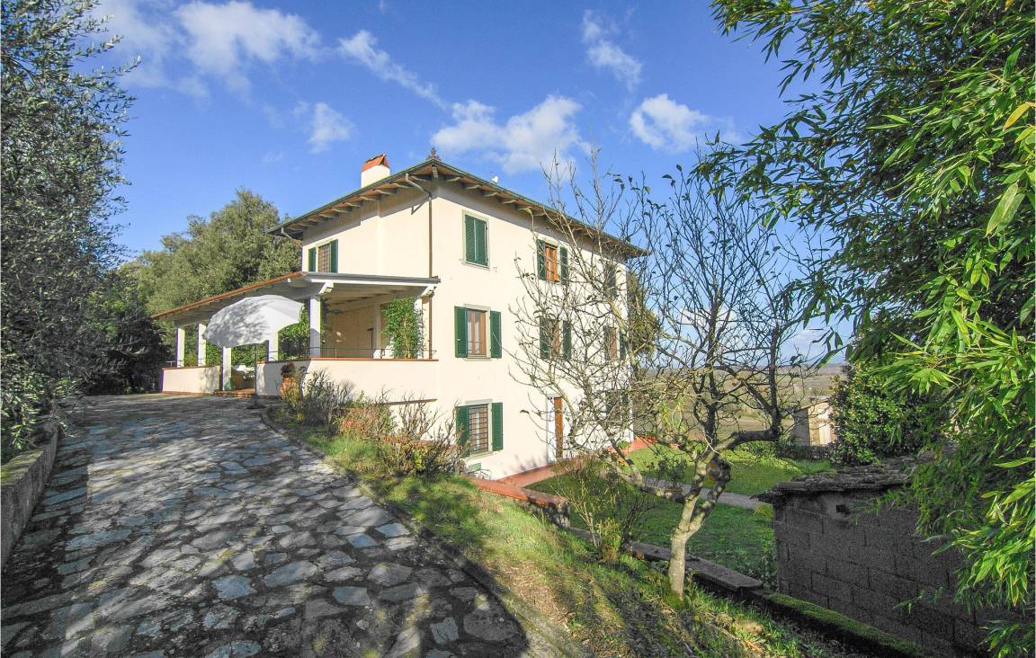 160 M² Casa ∙ 3 Habitaciones ∙ 7 Huéspedes - Altopascio
