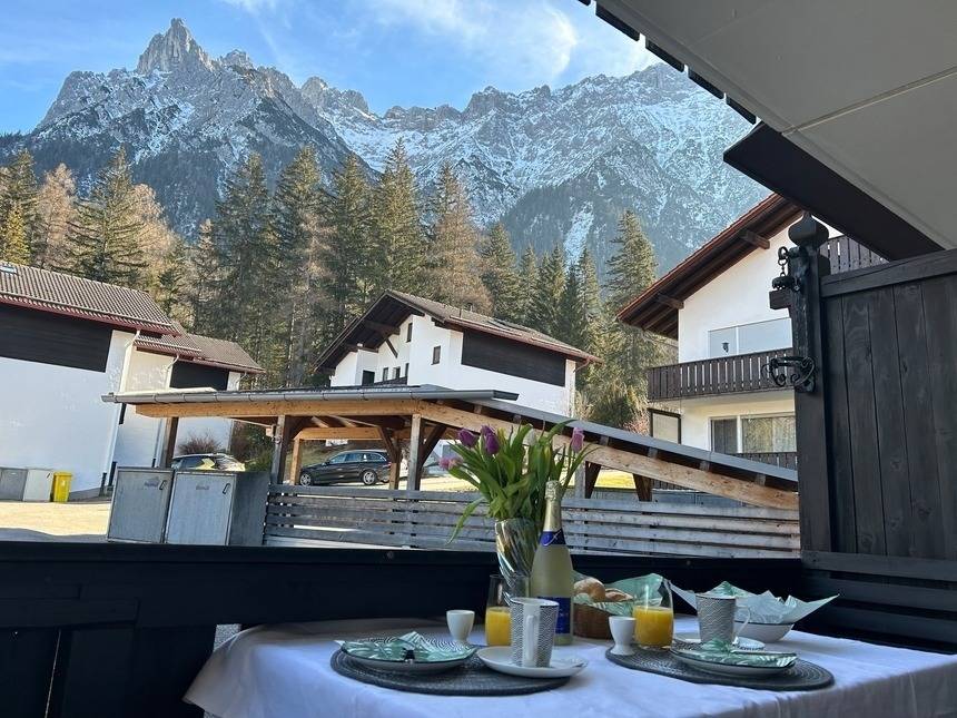 39 M² Ferienwohnung ∙ 1 Schlafzimmer ∙ 2 Gäste - Mittenwald