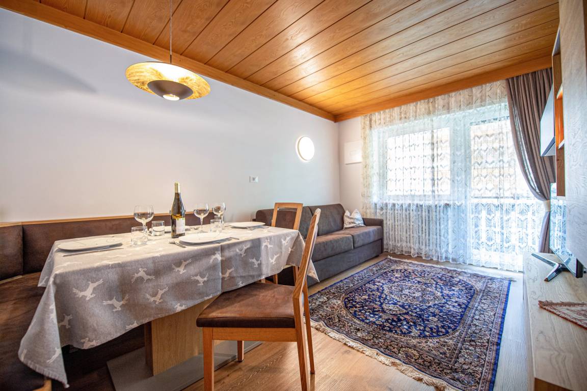50 M² Appartamento ∙ 2 Camere Da Letto ∙ 4 Ospiti - Selva di Val Gardena