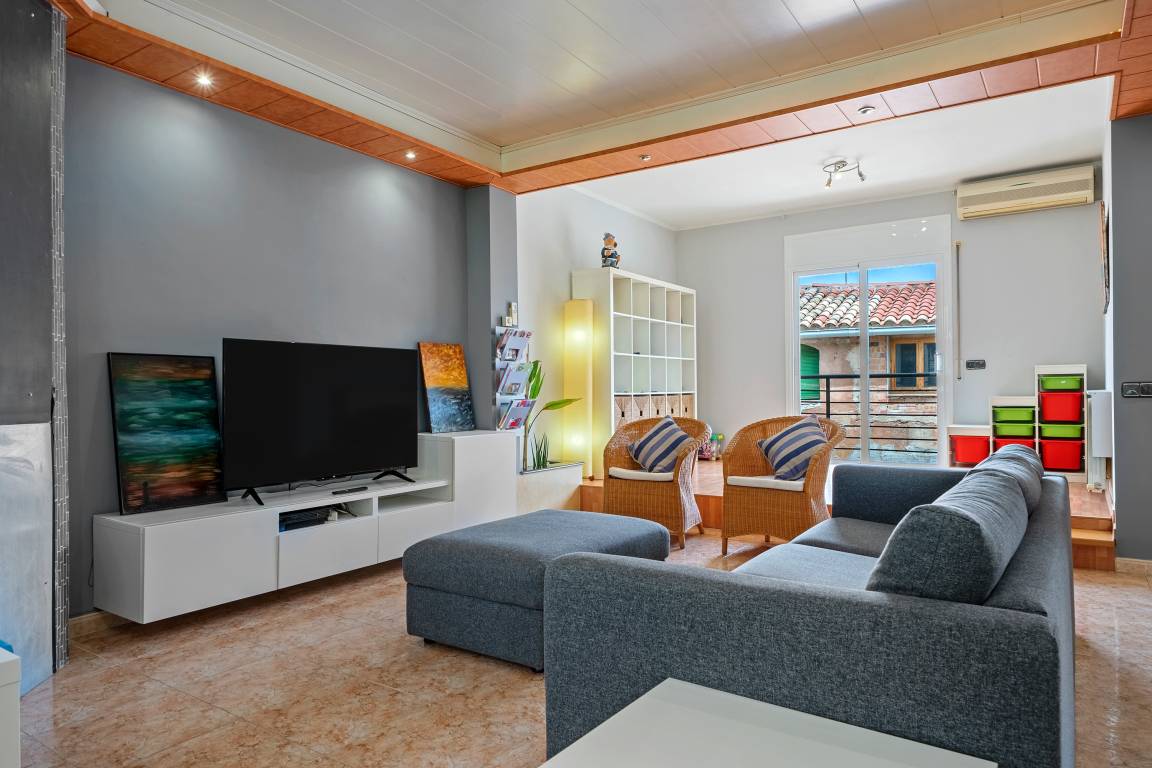 160 M² Casa ∙ 3 Habitaciones ∙ 6 Huéspedes - Flix