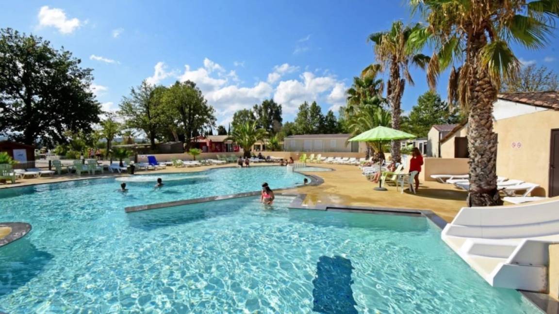 18 M² Camping ∙ 1 Chambre ∙ 2 Personnes - Grimaud