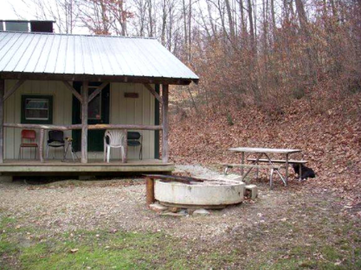 House ∙ 1 Bedroom ∙ 8 Guests - Brown County, IN