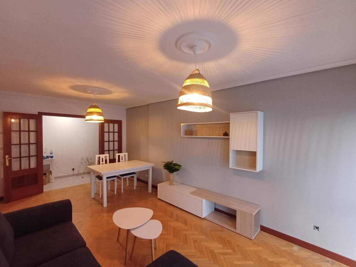 90 M² Ferienwohnung ∙ 3 Schlafzimmer ∙ 6 Gäste - Samos