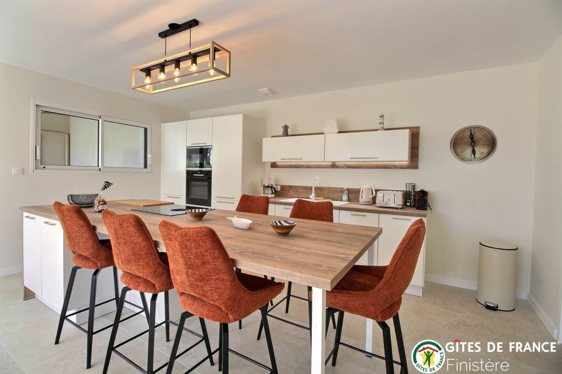 100 M² Gîte ∙ 3 Chambres ∙ 6 Personnes - Penmarch