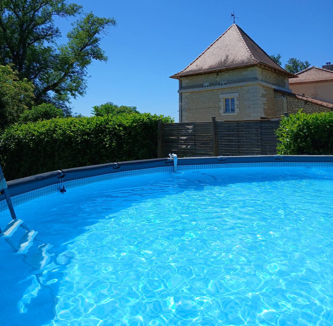80 M² Maison De Vacances ∙ 2 Chambres ∙ 4 Personnes - Aubeterre-sur-Dronne