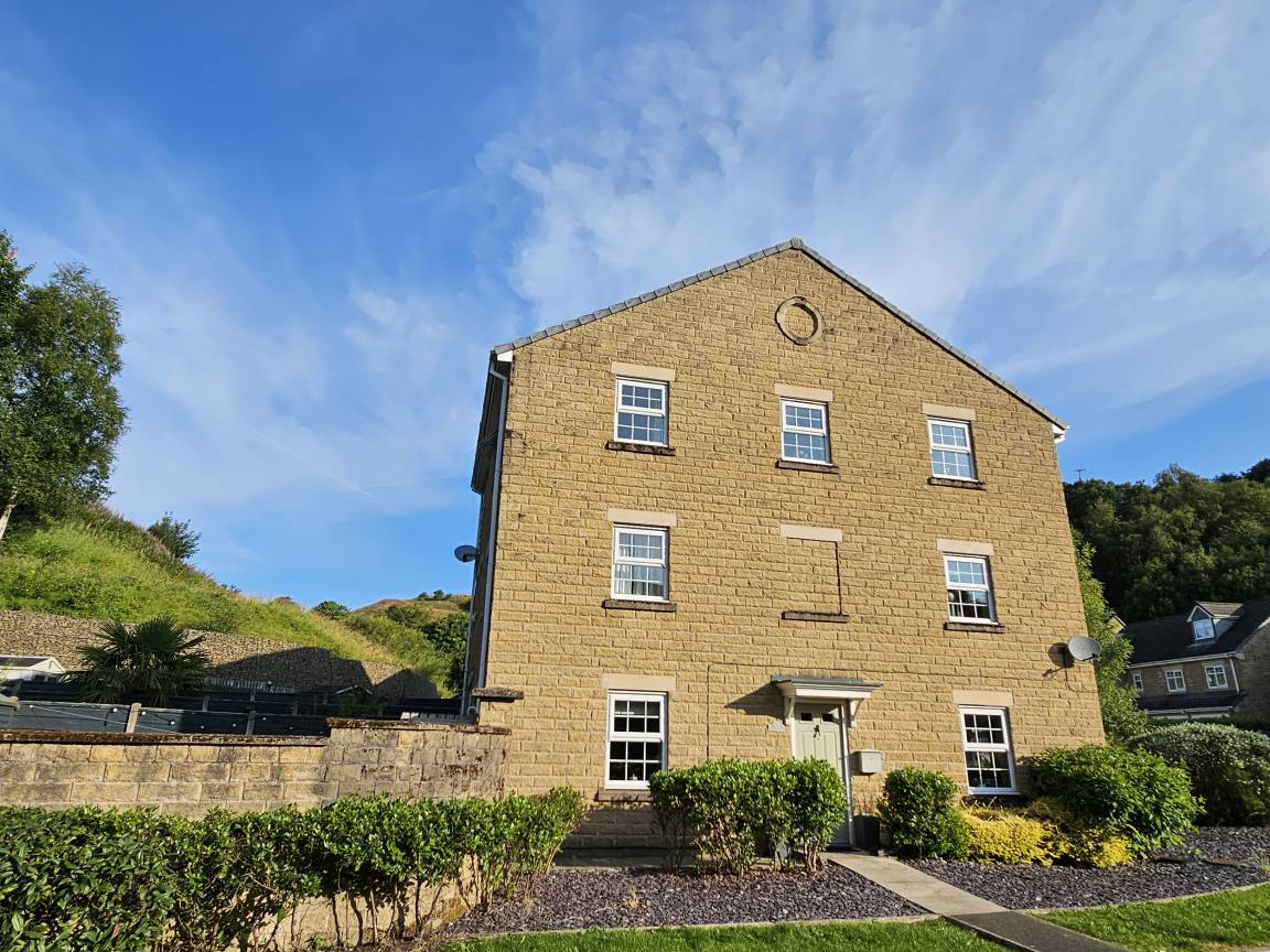 Cottage ∙ 3 Bedrooms ∙ 6 Guests - Todmorden