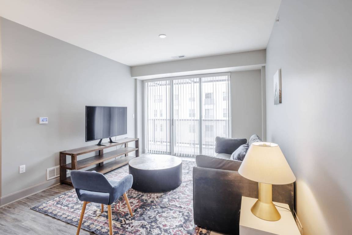 Apartment ∙ 2 Bedrooms ∙ 5 Guests - Lake, Covington