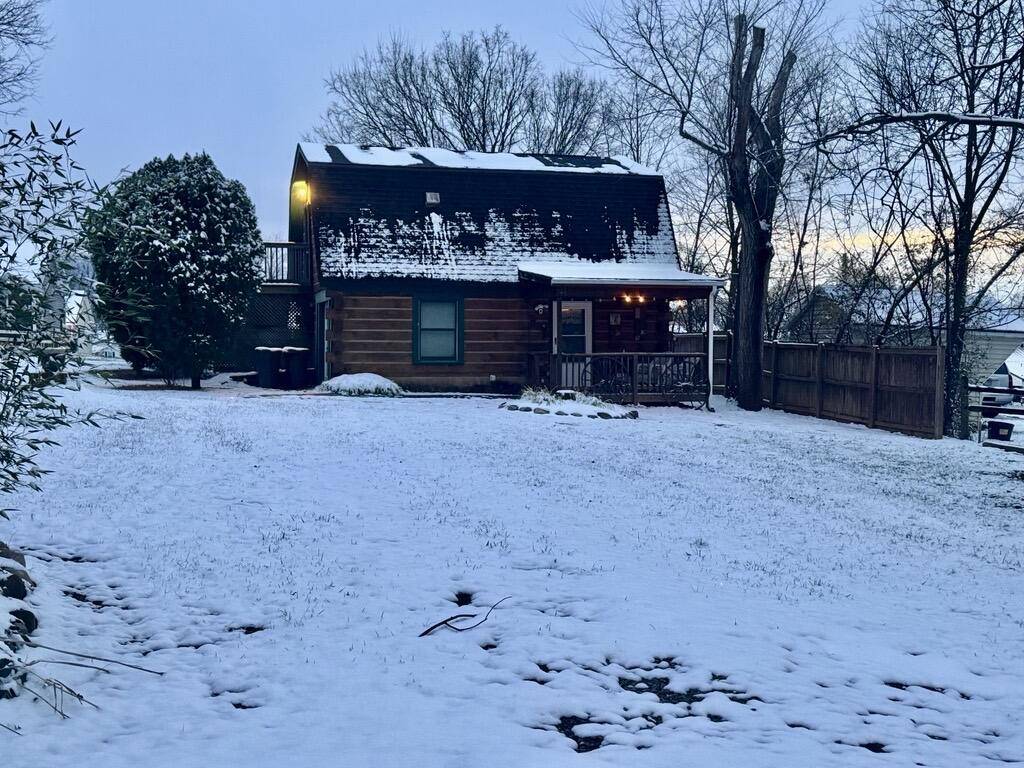 House ∙ 2 Bedrooms ∙ 4 Guests - Stanley, VA