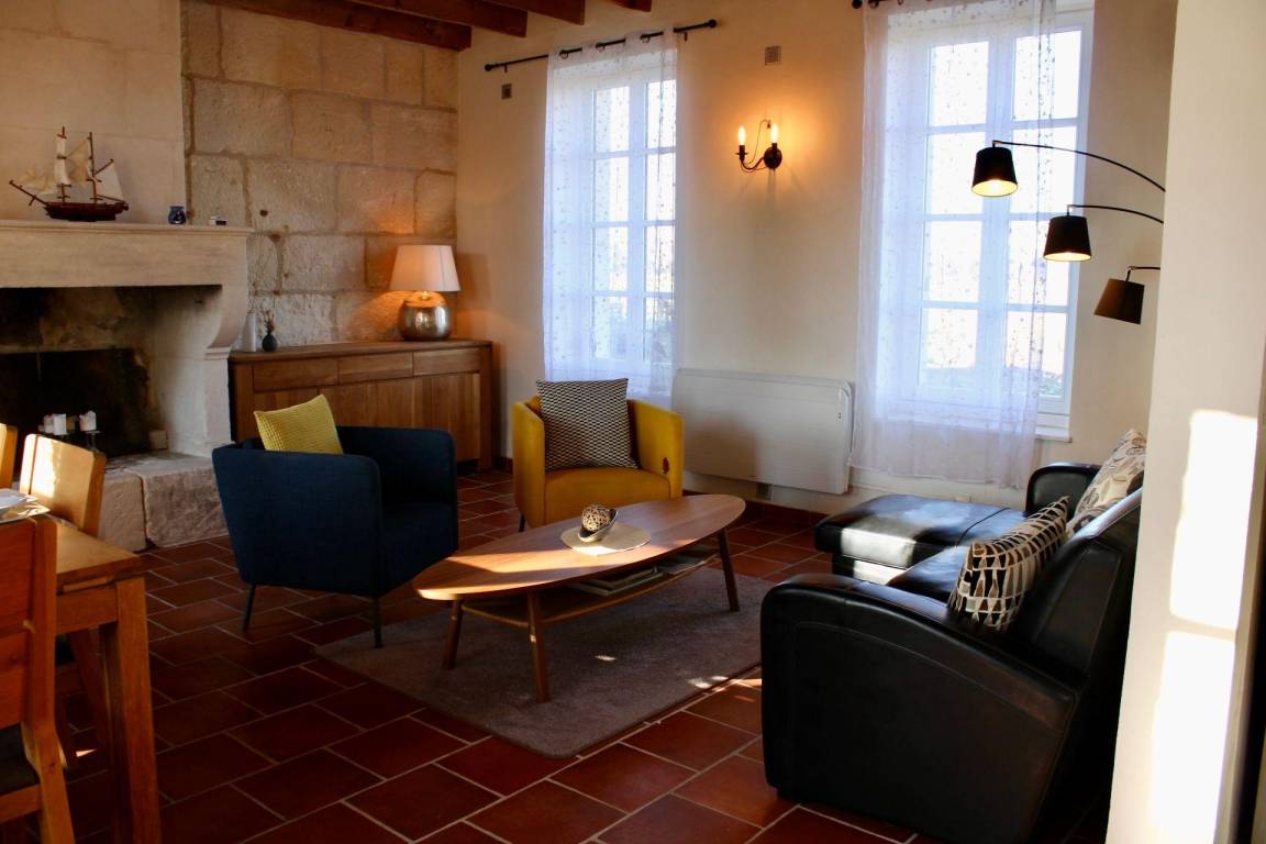 105 M² Appartement ∙ 2 Chambres ∙ 4 Personnes - Mouriès