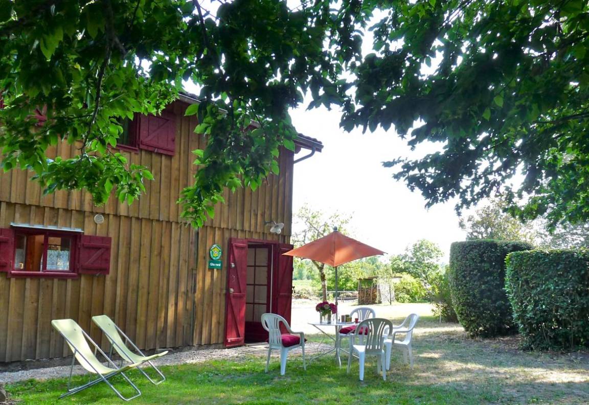 64 M² Gîte ∙ 2 Chambres ∙ 4 Personnes - Gironde