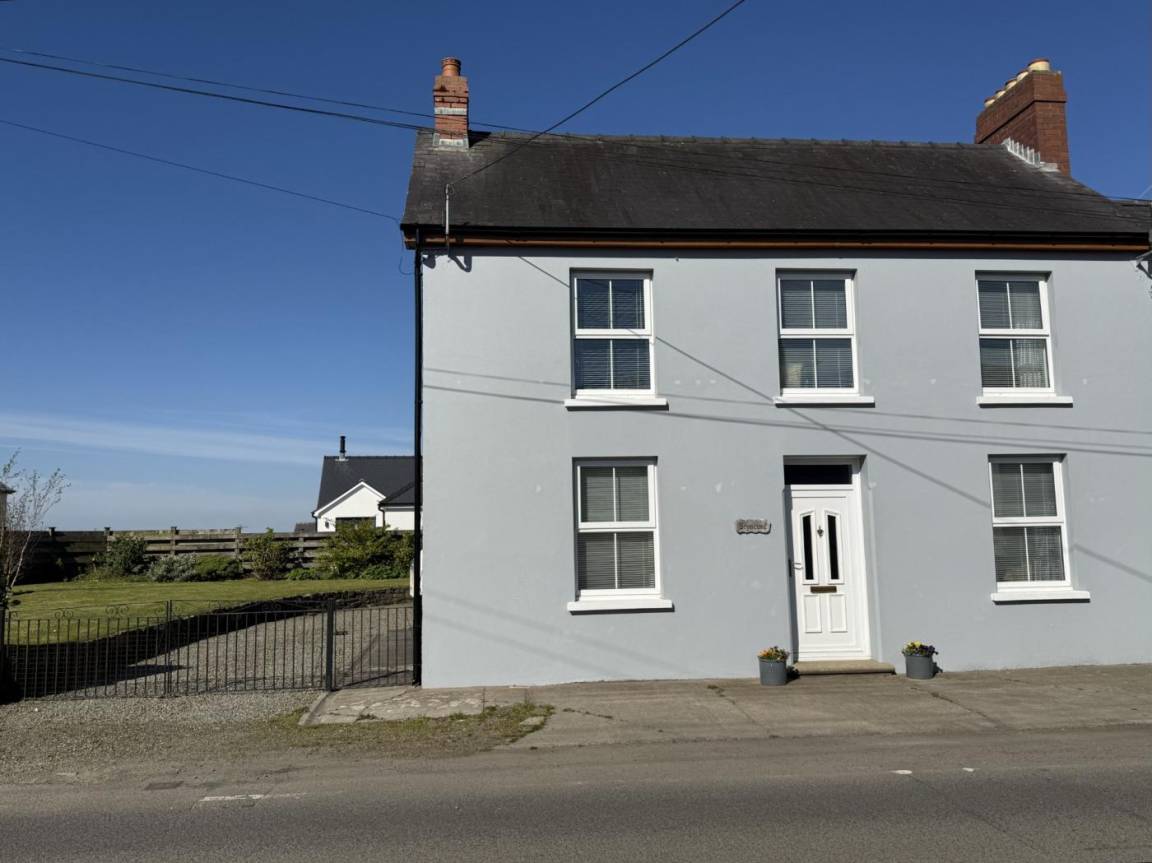 Cottage ∙ 3 Bedrooms ∙ 4 Guests - Narberth