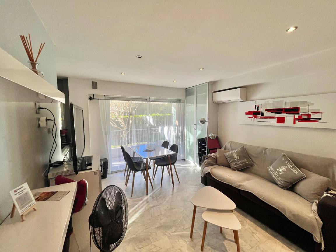 24 M² Studio ∙ 4 Gasten - Le Cannet