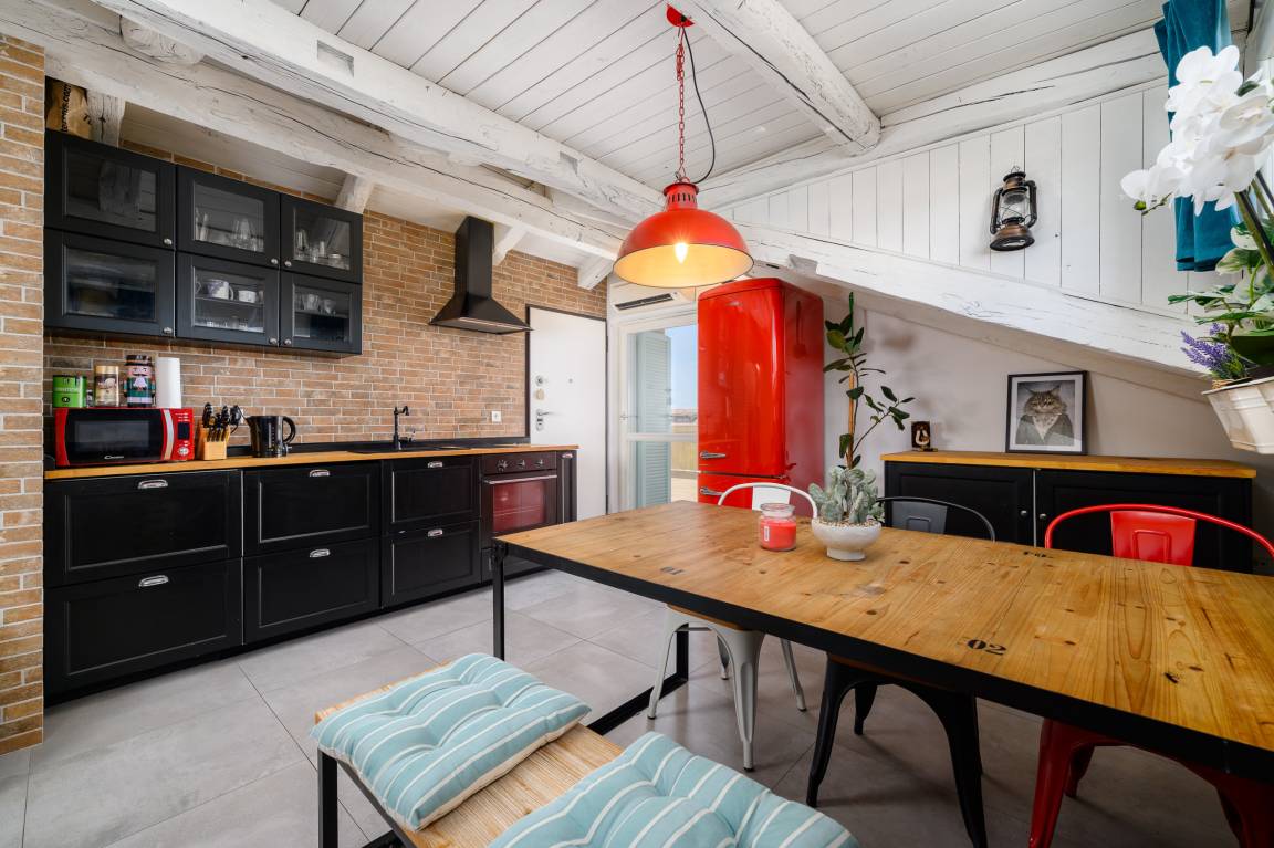 60 M² Apartment ∙ 2 Bedrooms ∙ 5 Guests - Poreč