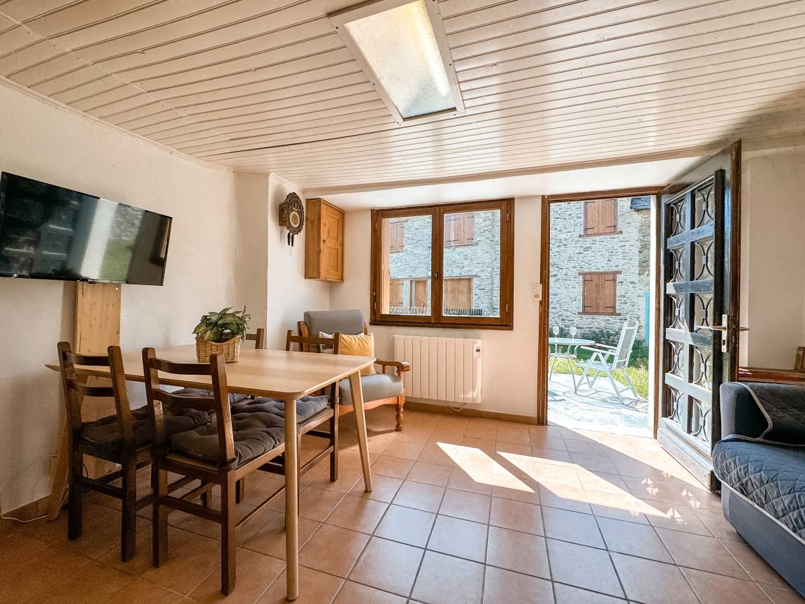 80 M² Maison De Vacances ∙ 3 Chambres ∙ 6 Personnes - Osséja