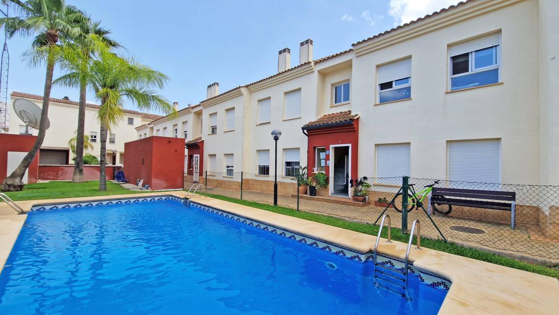 70 M² Apartamento ∙ 2 Habitaciones ∙ 4 Huéspedes - Jávea