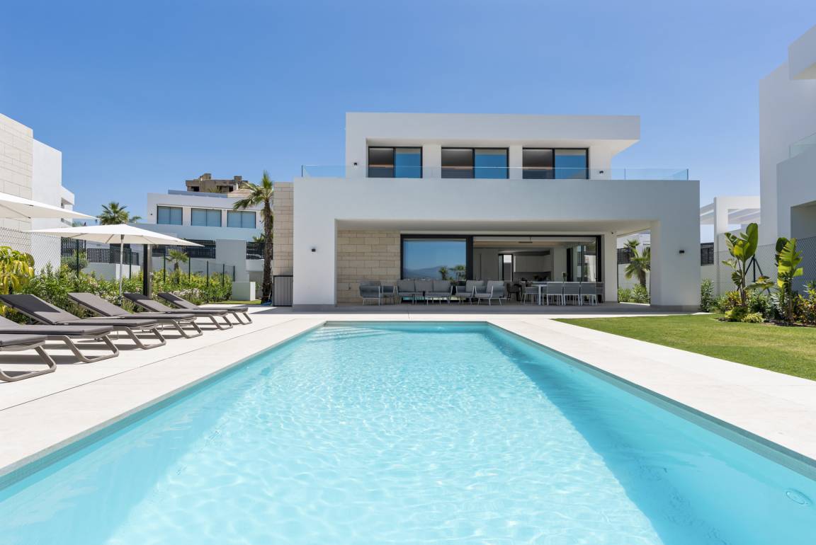 287 M² Villa ∙ 4 Schlafzimmer ∙ 8 Gäste - Marbella