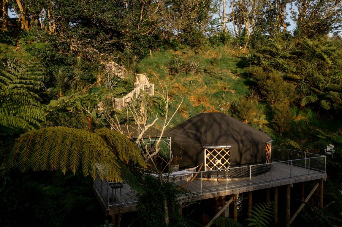 Camping ∙ 1 Bedroom ∙ 4 Guests - Taranaki