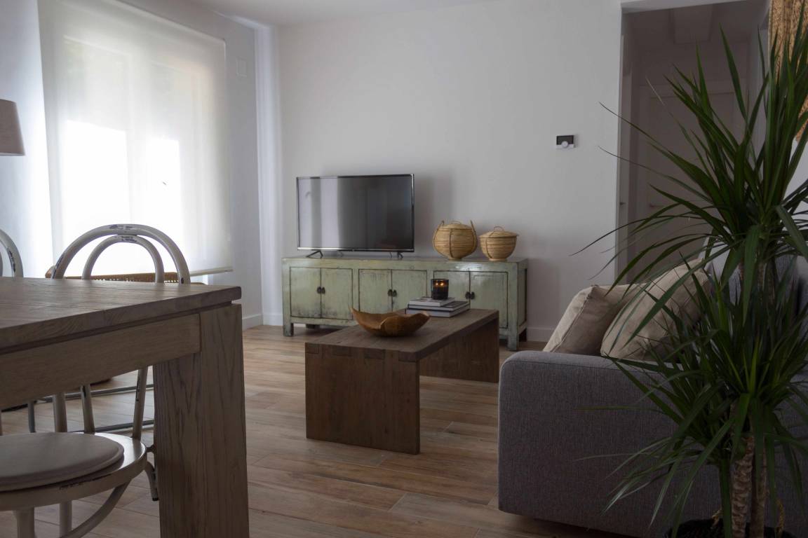 76 M² Apartamento ∙ 2 Habitaciones ∙ 6 Huéspedes - La Alberca