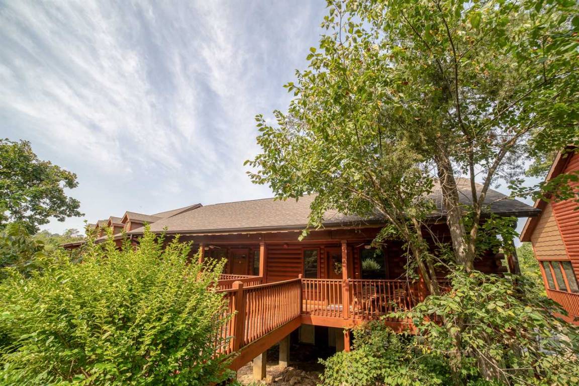62 M² Cabin ∙ 1 Bedroom ∙ 4 Guests - Branson, MO