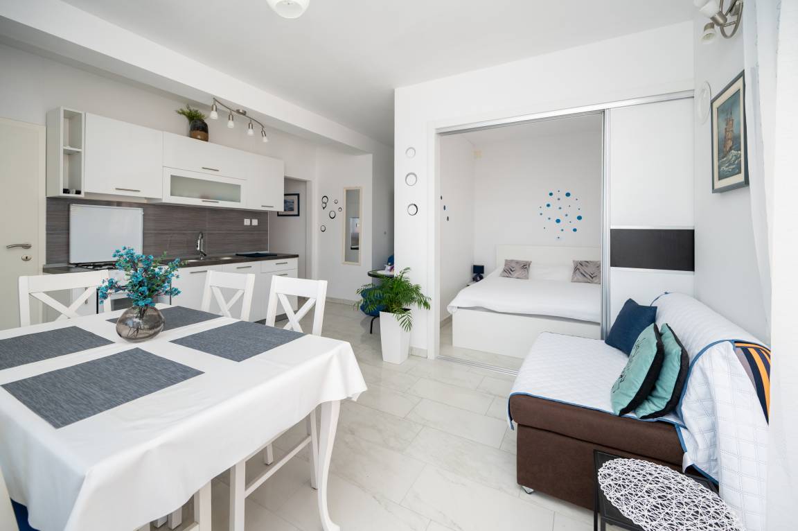 40 M² Apartment ∙ 2 Bedrooms ∙ 4 Guests - Privlaka