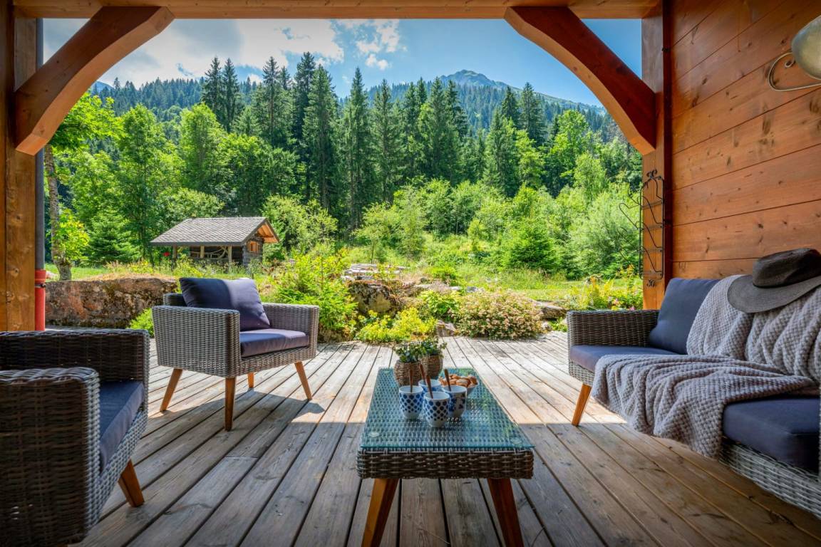 170 M² Chalet ∙ 4 Bedrooms ∙ 10 Guests - Abondance