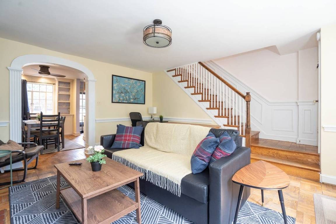 163 M² House ∙ 4 Bedrooms ∙ 10 Guests - RFK Stadium - Washington