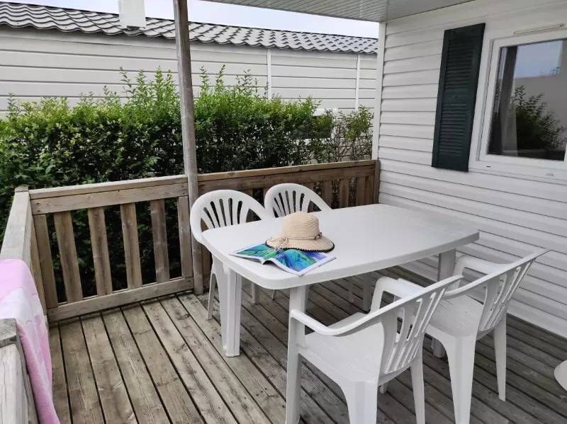 25 M² Caravan ∙ 2 Bedrooms ∙ 4 Guests - Jard-sur-Mer