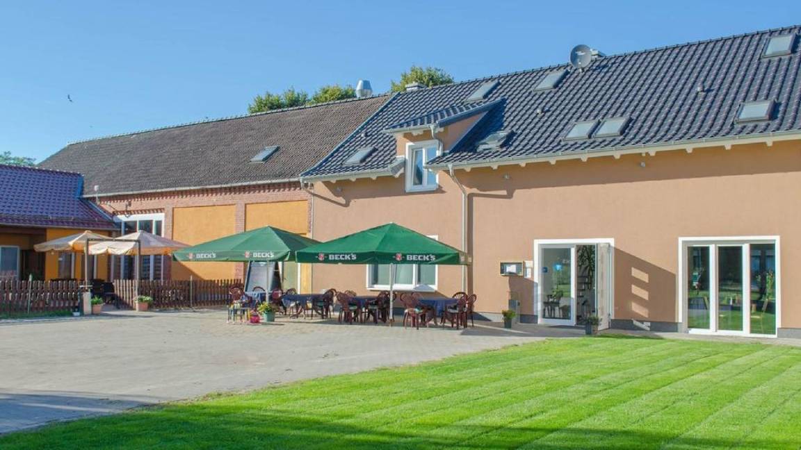 Hotel ∙ 2 Guests - Perleberg