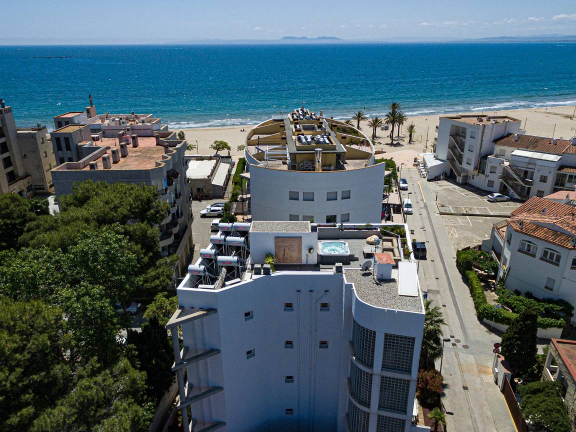 54 M² Apartamento ∙ 2 Habitaciones ∙ 6 Huéspedes - Roses